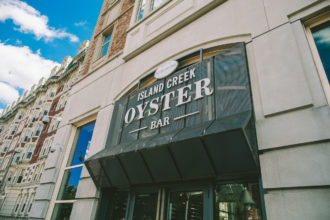 Island Creek Oysters with Stout Mignonette Recipe · Chef Jeremy Sewall ...