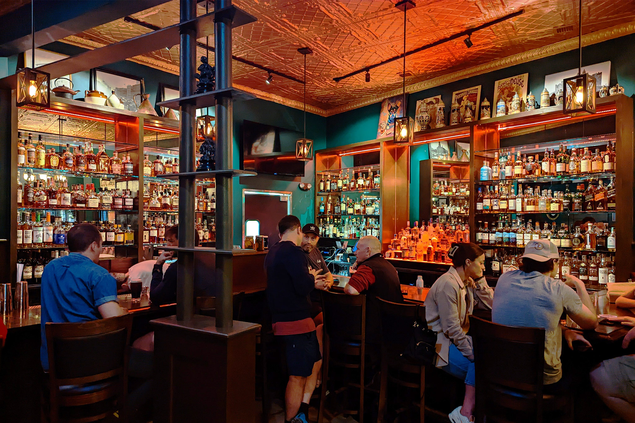 The Best Irish Pubs In Boston · The Food Lens